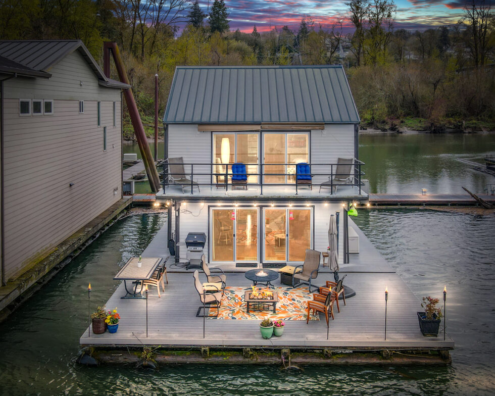Recently Sold! – Floating Homes Portland | Floating Homes Portland