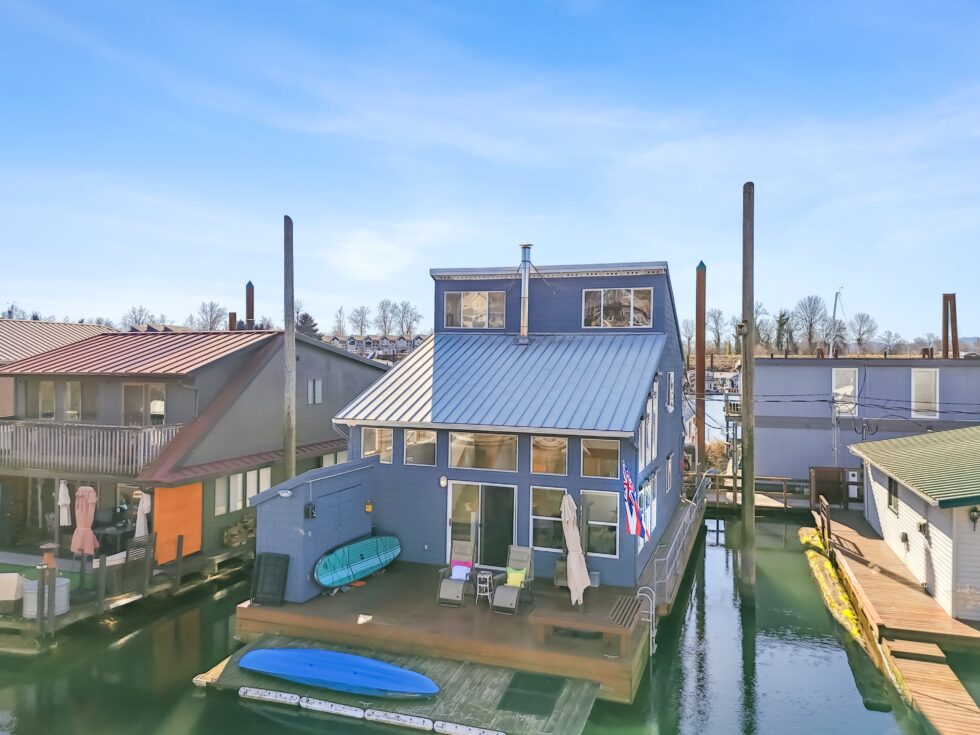 Listing | Floating Homes Portland