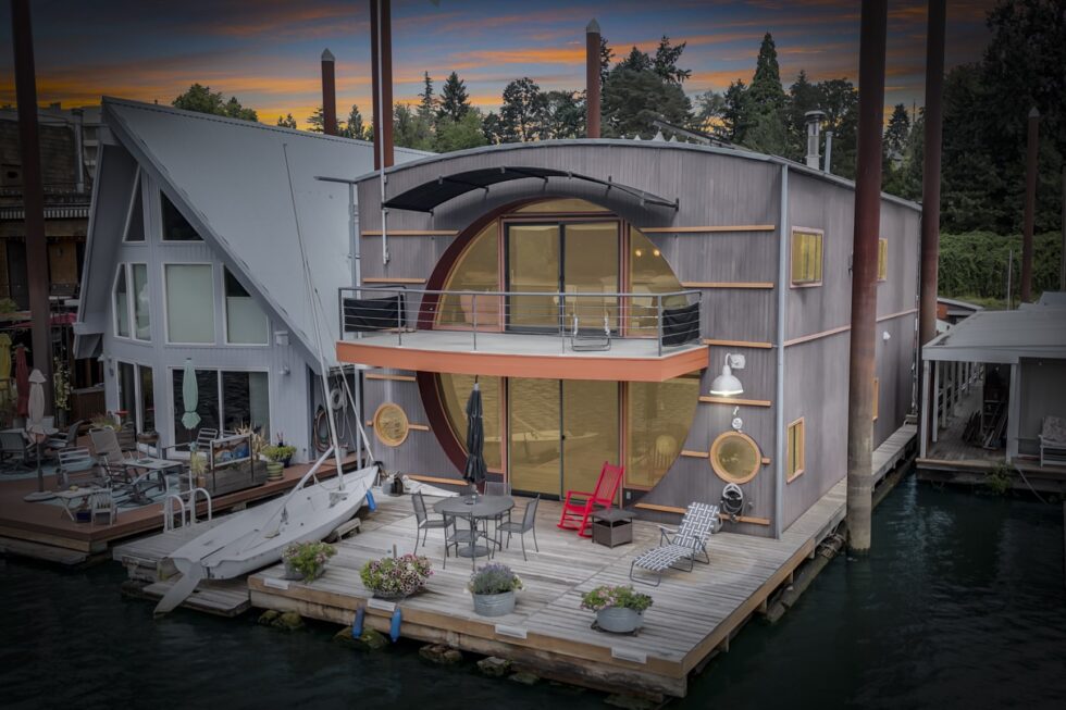 Listing | Floating Homes Portland